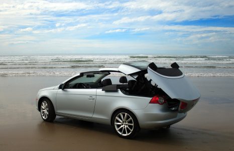 SmartTOP convertible top module for VW EOS top operation while ...